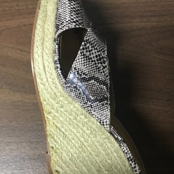 Kelsi Dagger | Shoes | Kelsi Dagger Snake Print Wedge Sandals | Poshmark